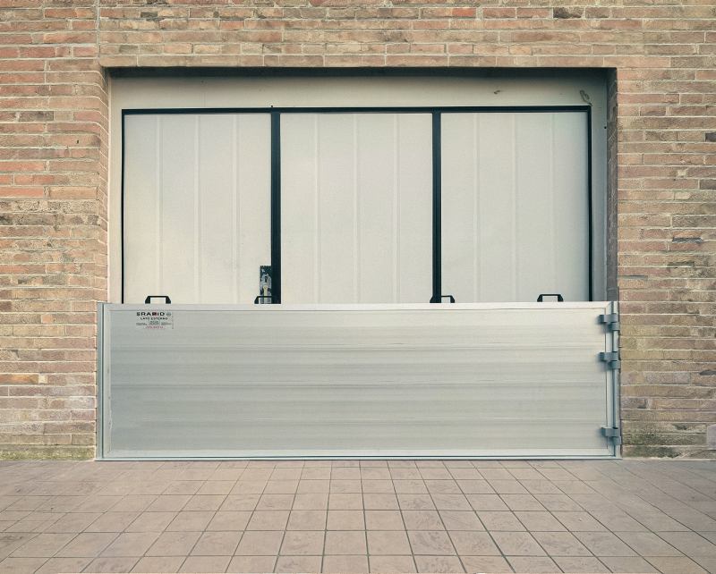 RAPID GATE Flood Barrier - Light and Resistant Anti-Flooding